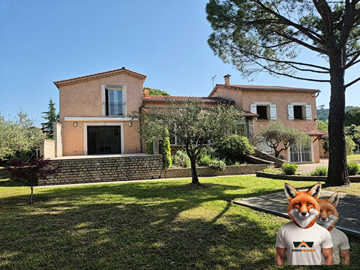 Maison à vendre - Alès - 8 pièces - 5 chambres