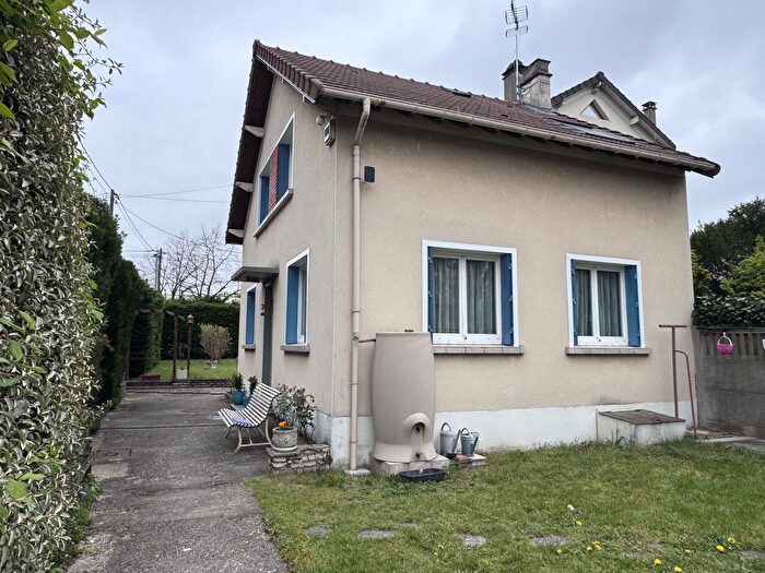 Maison à vendre - Livry-Gargan - 5 pièces - 3 chambres