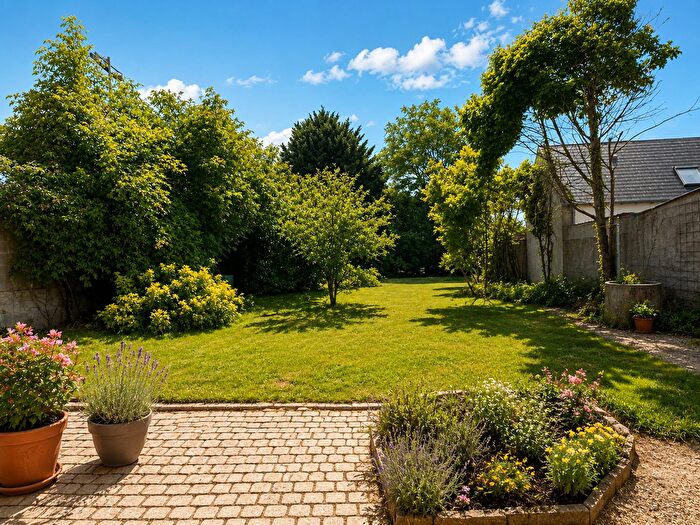 Maison 5 pièces à Tours, Giraudeau, à vendre