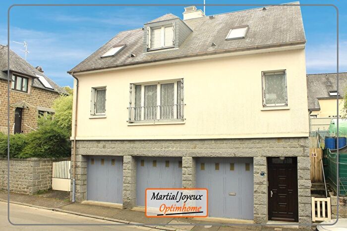 Maison 5 pièces à vendre - Saint-Germain-en-Coglès