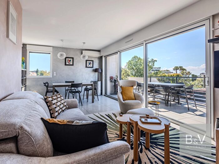 Appartement à vendre - Saint-Laurent-du-Var, Bord de Mer, Port de Plaisance - 4 pièces - 2 chambres