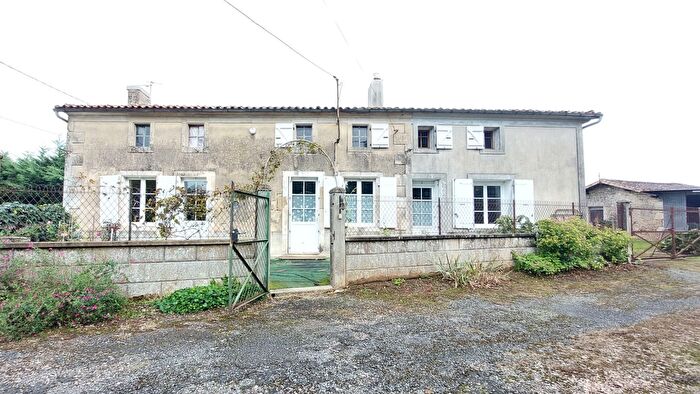Maison à vendre - Saint-Vincent-la-Châtre - 6 pièces - 4 chambres