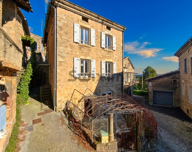 Maison 5 pièces à vendre à postalCode
