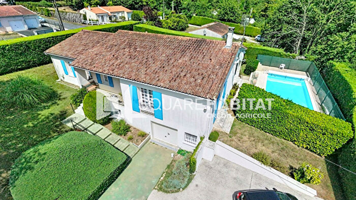 Maison 6 pièces à vendre à Saint-Bris-des-Bois
