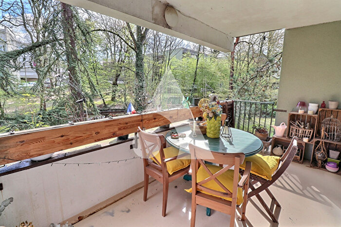 Appartement à vendre - Méry-sur-Oise - 4 pièces - 2 chambres