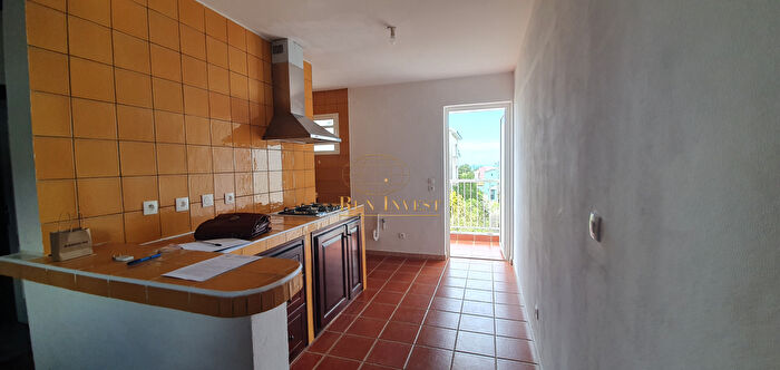 Appartement à louer - Saint-André, Centre-ville - 4 pièces - 2 chambres