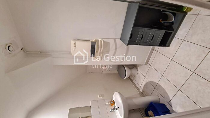 Peripherie, Nangis : Appartement 2 pièces à louer