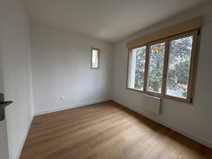 Appartement à louer - Castelnaudary - 2 pièces - 1 chambre