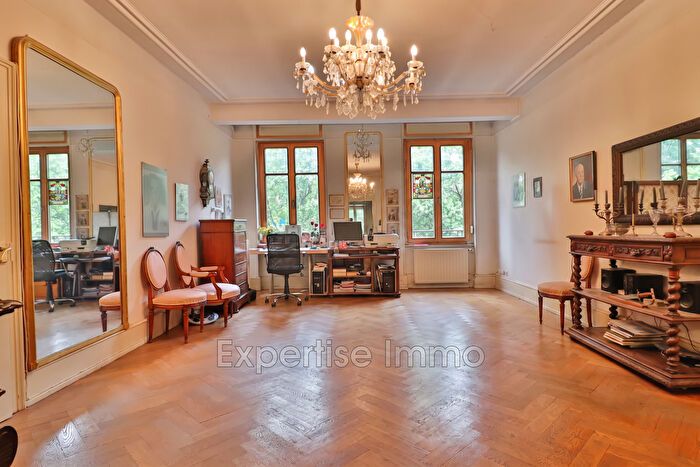 Colmar, Sainte-Marie : Appartement 5 pièces à vendre