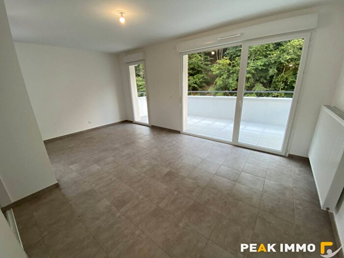 Appartement à louer - Cruseilles - 4 pièces - 3 chambres