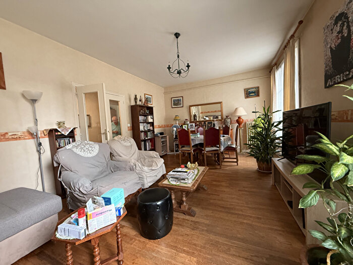 Vichy, Coeur de Ville : Appartement 3 pièces à vendre