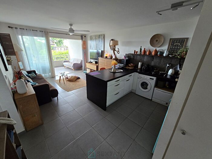 Appartement à vendre - Fort-de-France - 2 pièces - 1 chambre