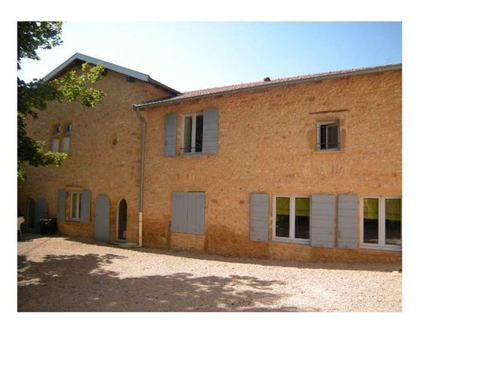 Val d'Oingt : Appartement 3 pièces à louer