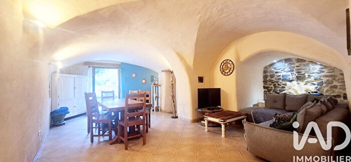 Maison à vendre - Saint-Laurent-le-Minier - 6 pièces - 4 chambres