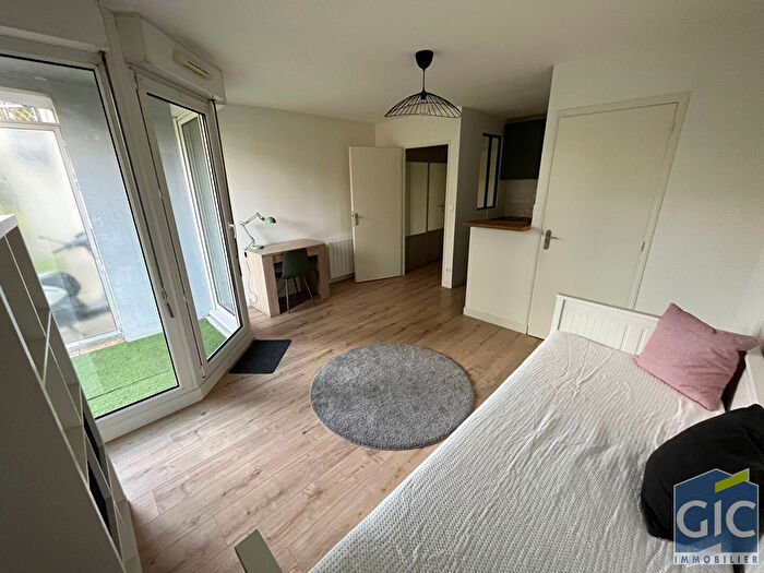 Appartement à louer - Caen, Saint-Jean Etudes, Saint-Gilles - 1 pièce