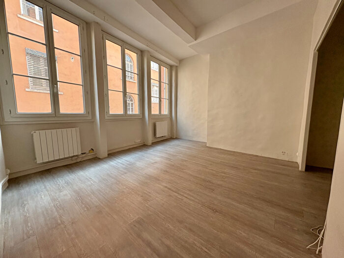 Appartement à louer - Lyon e , Quartiers anciens - 2 pièces - 1 chambre