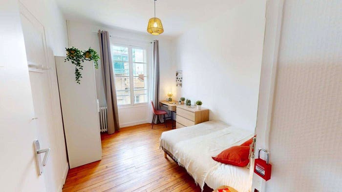 Chartrons, Bordeaux : Appartement 1 pièce à louer
