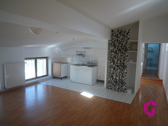 Appartement 3 pièces à vendre à Saint-Étienne, Saint-Roch, Vivaraize, Valbenoite, Centre Deux
