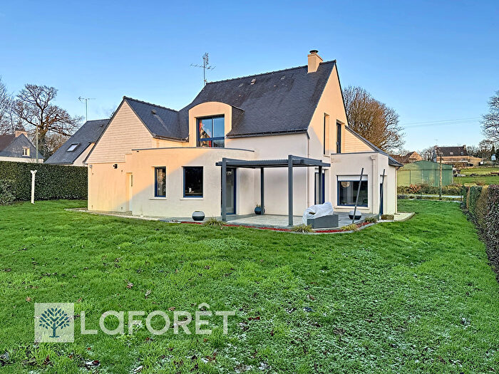 Maison à vendre - Locmalo - 6 pièces - 4 chambres