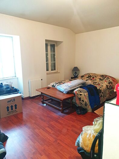 Appartement à vendre - Burie - 5 pièces - 3 chambres