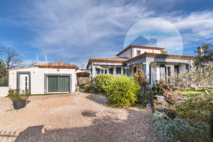 Maison à vendre - Forcalqueiret - 7 pièces - 5 chambres