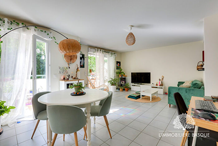 Appartement 4 pièces à Bassussarry, à vendre