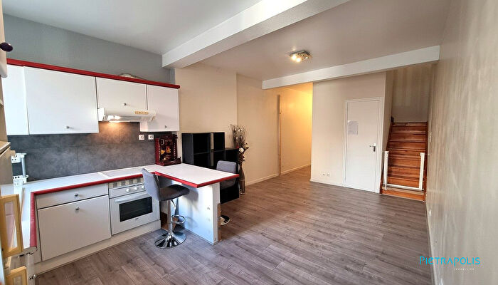 Appartement à vendre - Rive-de-Gier - 3 pièces - 2 chambres