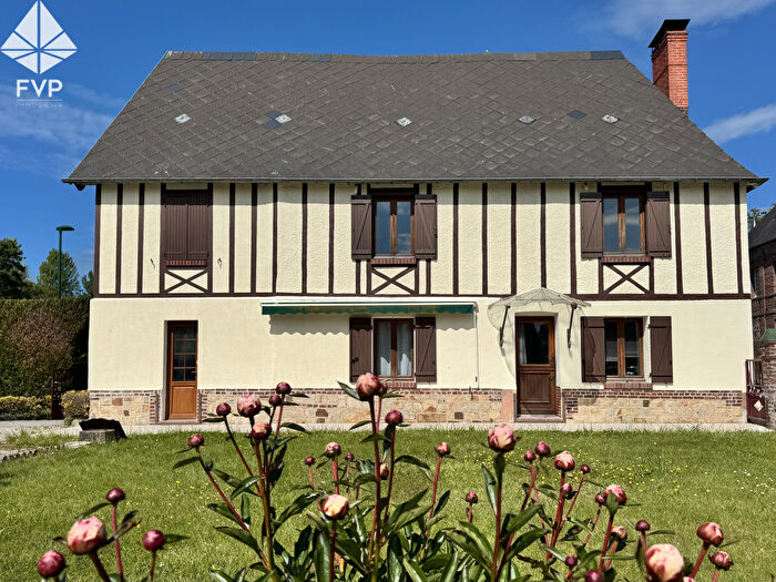 Maison 5 pièces à Saint-Pierre-le-Vieux, à vendre