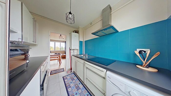 Appartement à louer - Buxerolles - 3 pièces - 2 chambres