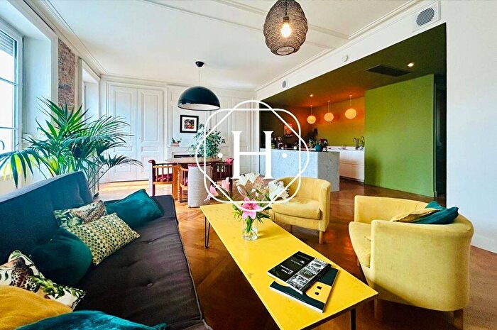 Appartement à louer - Lyon ème arrondissement - 2 pièces - 1 chambre