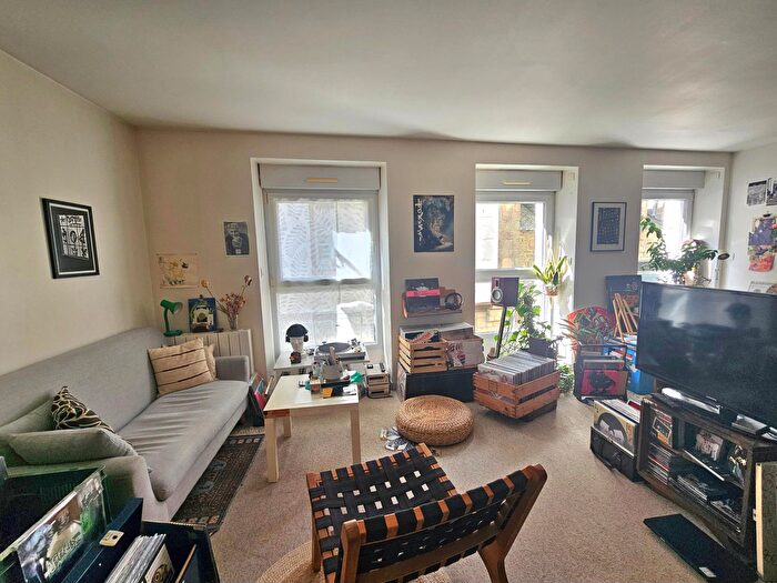 Appartement à vendre - Auray, Centre-ville, Le Pratel - 1 pièce