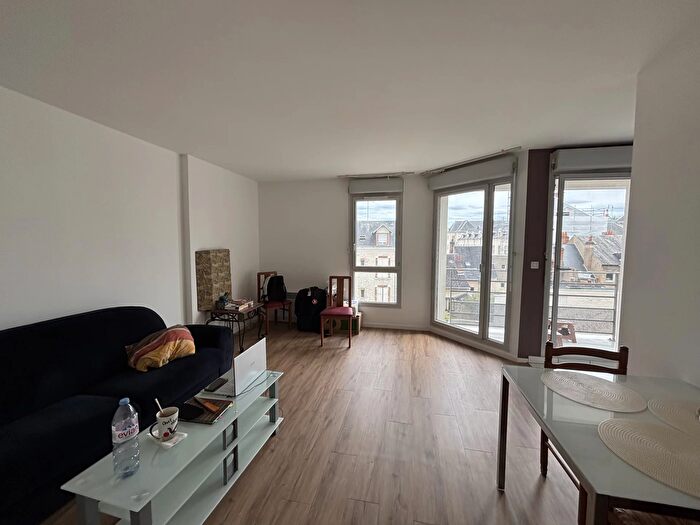 Orléans, Carmes - Appartement 2 pièces à louer