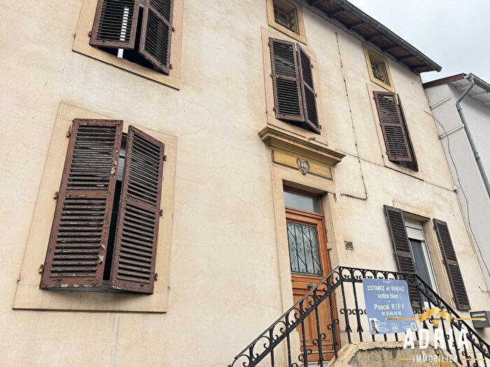 Maison à vendre - Nilvange - 8 pièces - 6 chambres