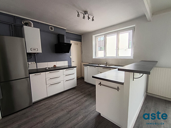 Maisons à vendre et appartements à louer - 2