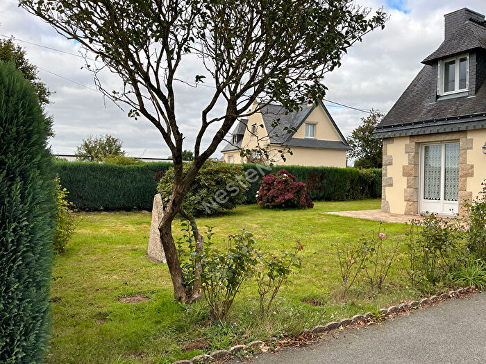 Sérent : Maison 4 pièces à louer