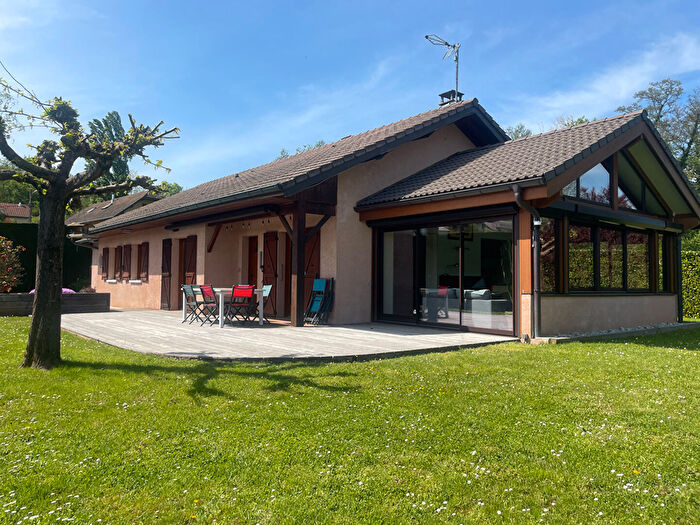 Rumilly, Les Collines, Nord : Maison 7 pièces à vendre