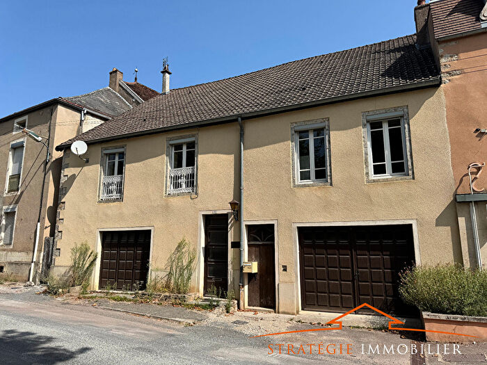 Maison à vendre - Paris-lHôpital - 7 pièces - 4 chambres