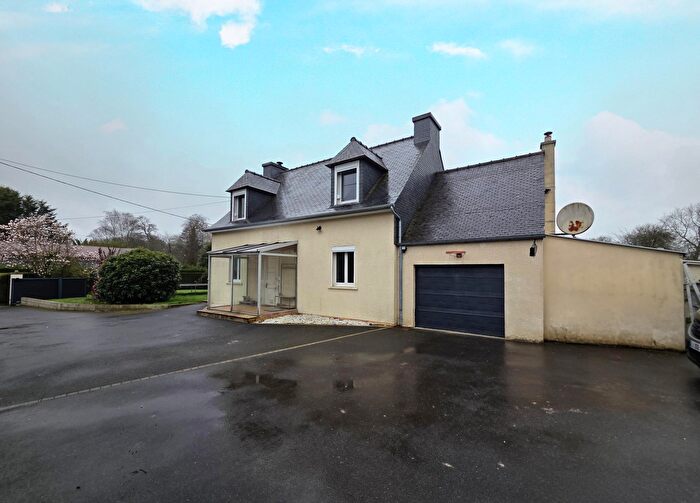 Bégard : Maison 5 pièces à vendre