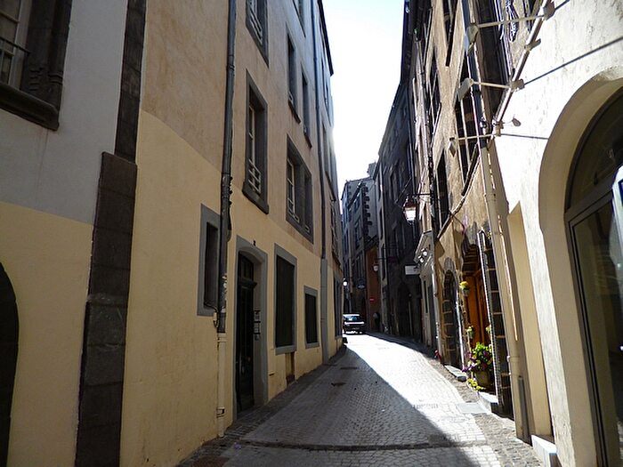 Clermont-Ferrand, Jaude, Fontgiève Saint-Alyre - Appartement 1 pièce à louer