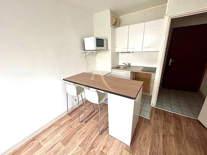 Appartement à louer - Schuman, Nantes - 1 pièce
