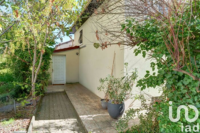 Maison à vendre - Pierre-Bénite - 4 pièces - 3 chambres