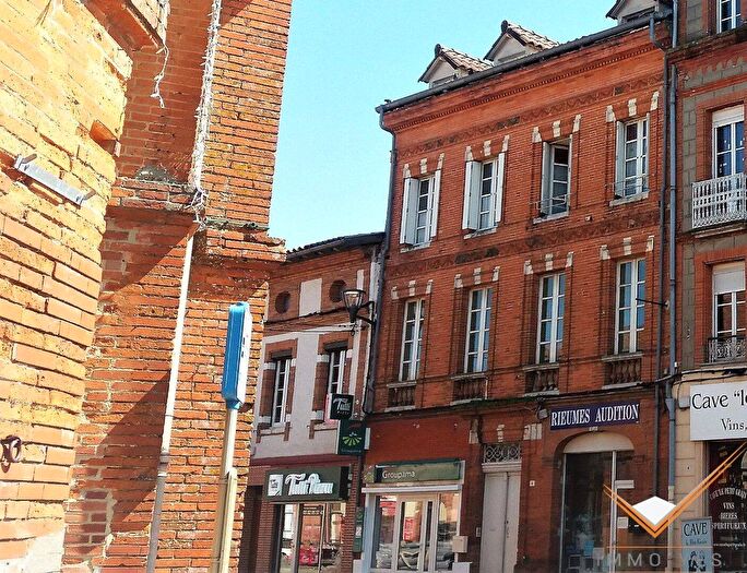 Appartement à louer - Rieumes - 2 pièces - 2 chambres