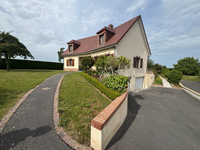 Sains-en-Amiénois : Maison 5 pièces à vendre