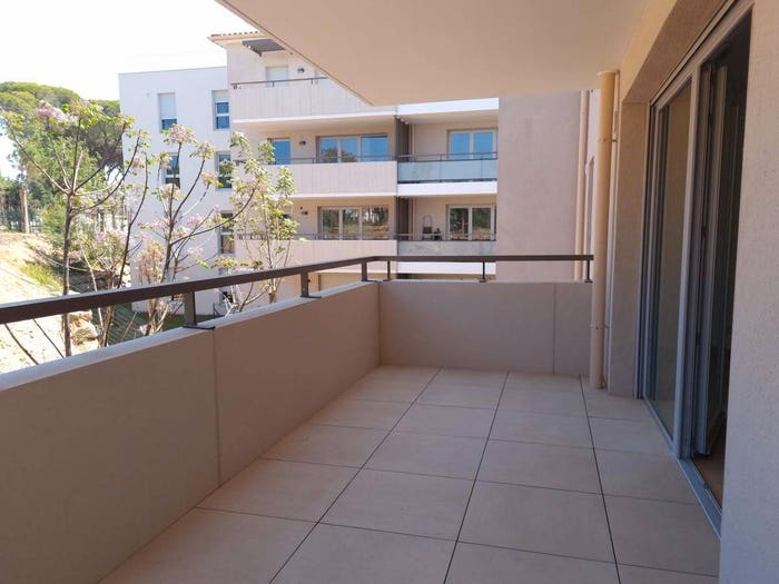Appartement 2 pièces à louer - Arènes, Saint-Raphaël