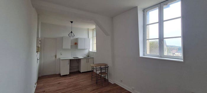 Ouest, Mouy - Appartement 1 pièce à louer