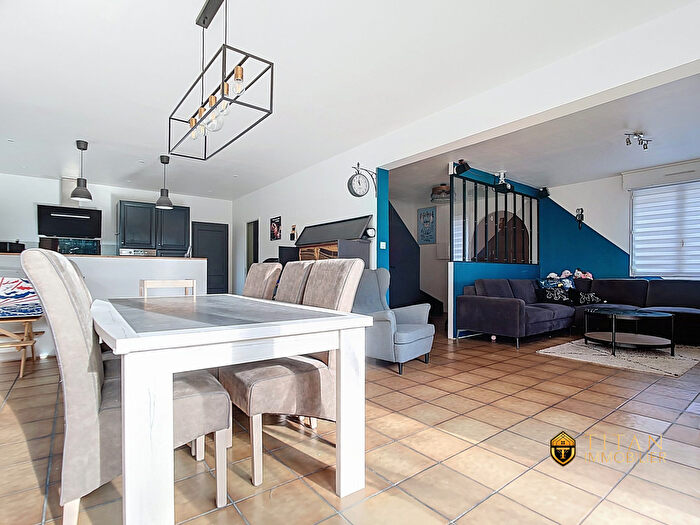 Maison à vendre - Bourbourg - 6 pièces - 4 chambres