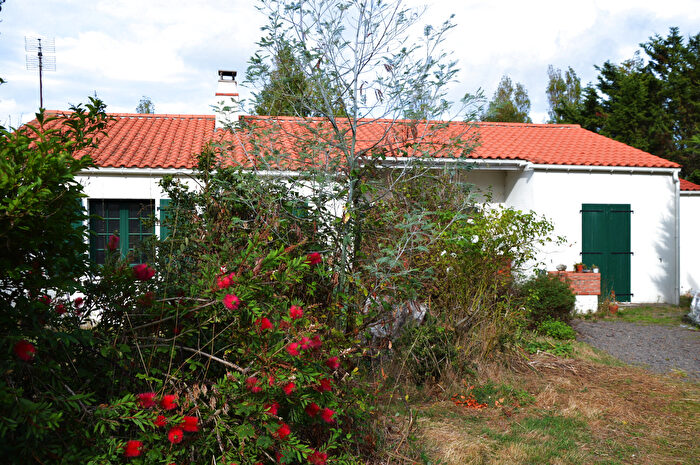 Maison à vendre - Talmont-Saint-Hilaire - 5 pièces - 3 chambres