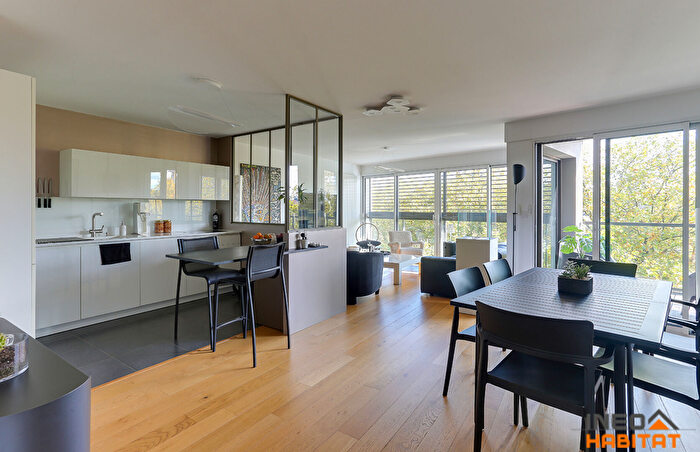 Appartement à vendre - Quartiers Nord-Ouest, Saint-Martin - 4 pièces - 3 chambres