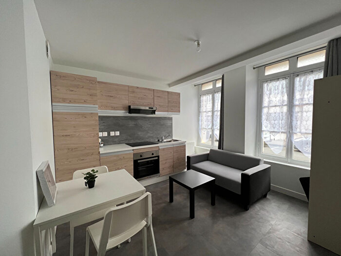 Appartement à louer - Châteauroux, Centre-ville, Les Marins - 2 pièces - 1 chambre