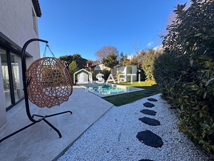 Maison à vendre - Saint-André-de-Sangonis - 5 pièces - 4 chambres